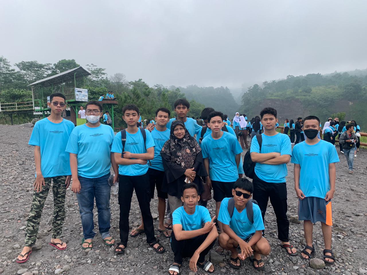 XII - RPL SMK Nusantara 1 Kotang