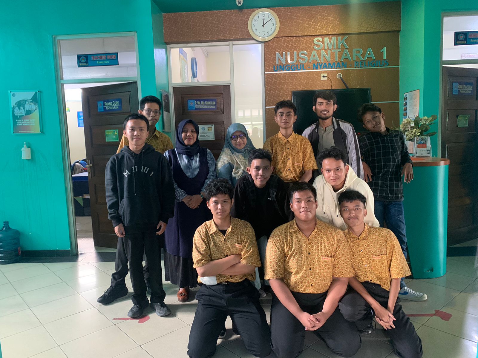 XII - RPL SMK Nusantara 1 Kotang